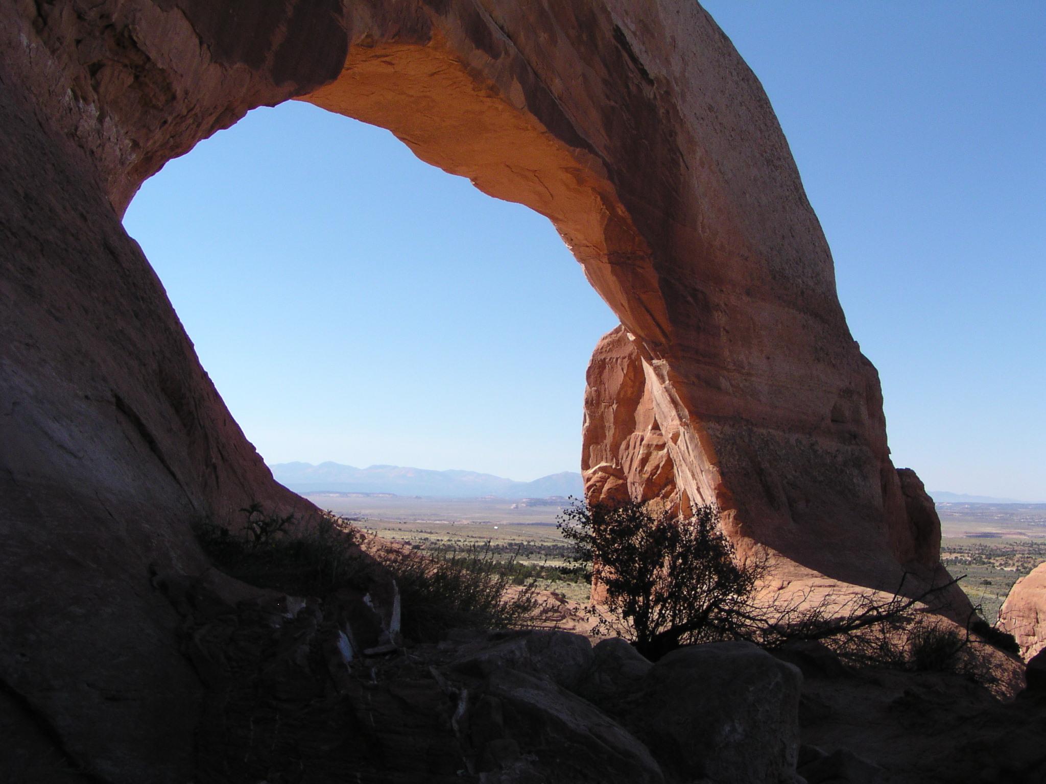 Wilson Arch, Utah - September 27, 2003