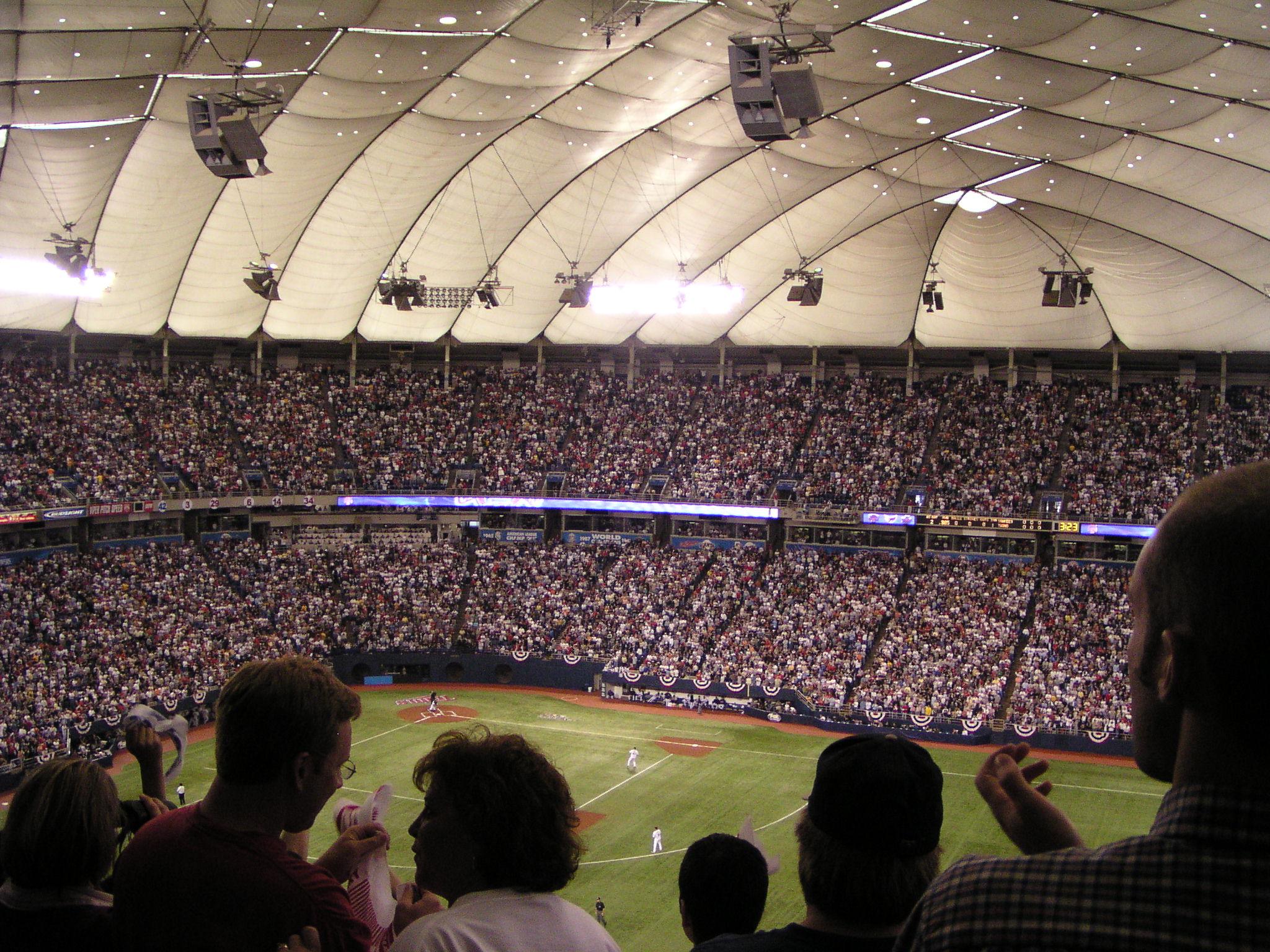 ALDS Game 4, Yankees vs. Twins, Metrodome, Minneapolis, Minnesota ...